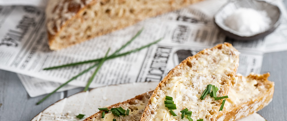 Brot backen mit Christina - Sauerteig- und Dinkelkornbrot [Rezension ...